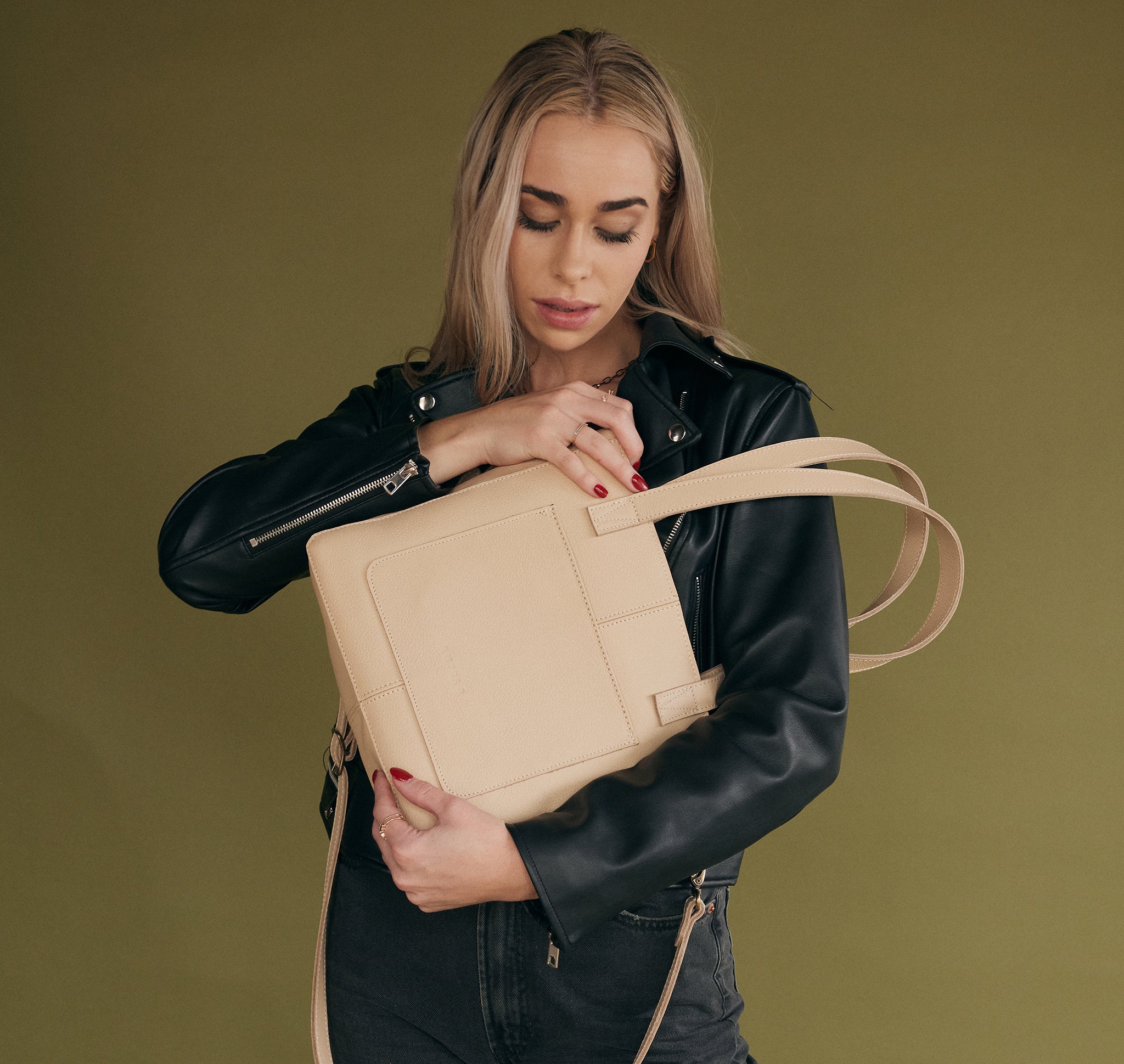 Shoulder Bags & Totes – Antelo