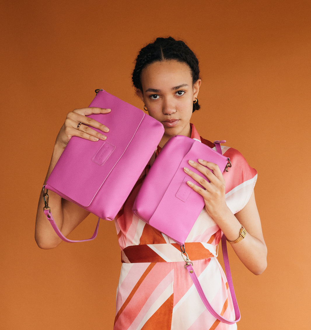 Cross-bodies & Moonbags – Antelo